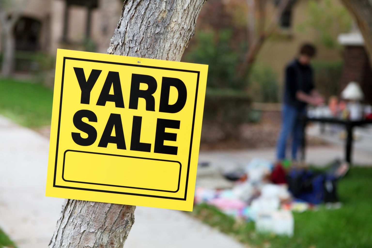 Yard Sale Permit - City of Paramount